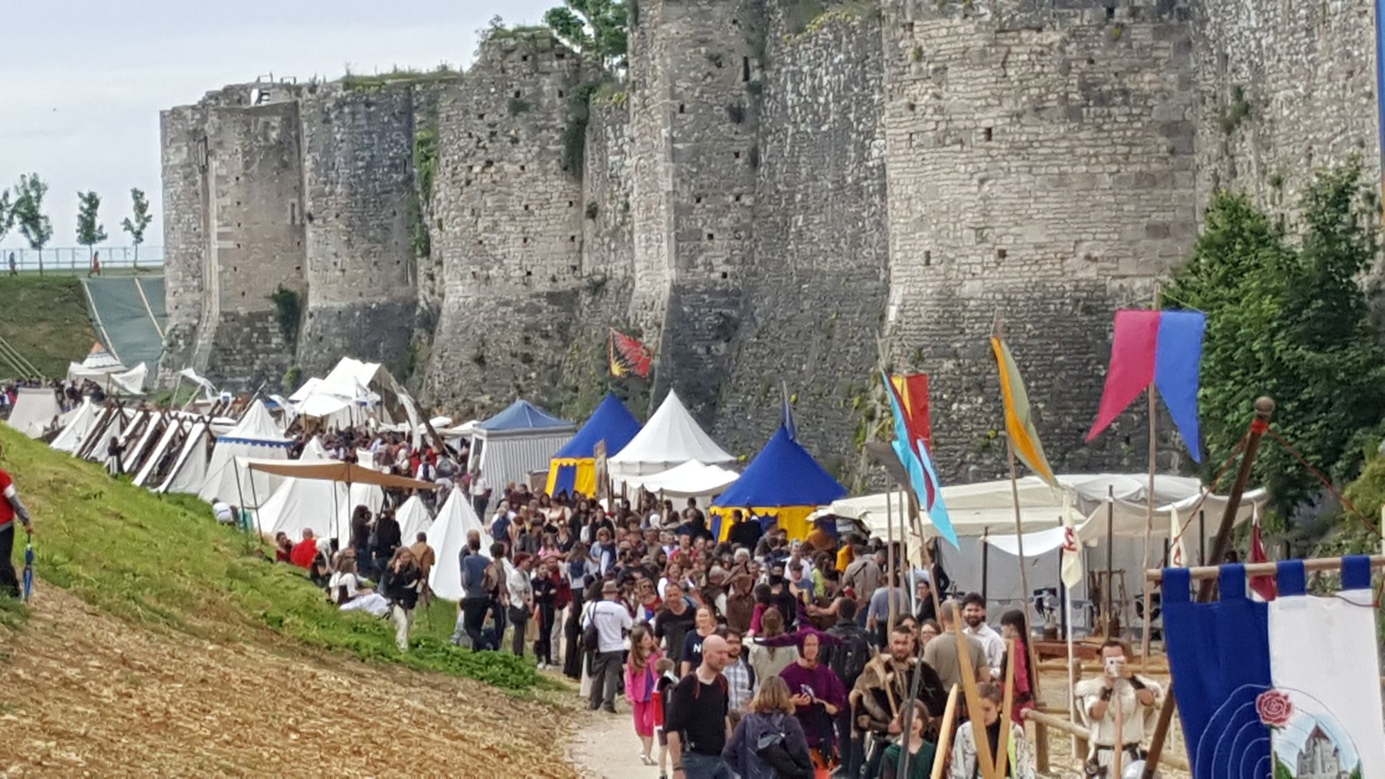 Les Médiévales, Provins (77) - ApHV